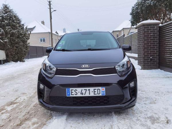 Black Kia Picanto 2017 in Kaunas, with an engine capacity of 1.25 L and mileage of 92 thousand km for 5500 €, photo 8 on AUTOMOTO.COM.LV
