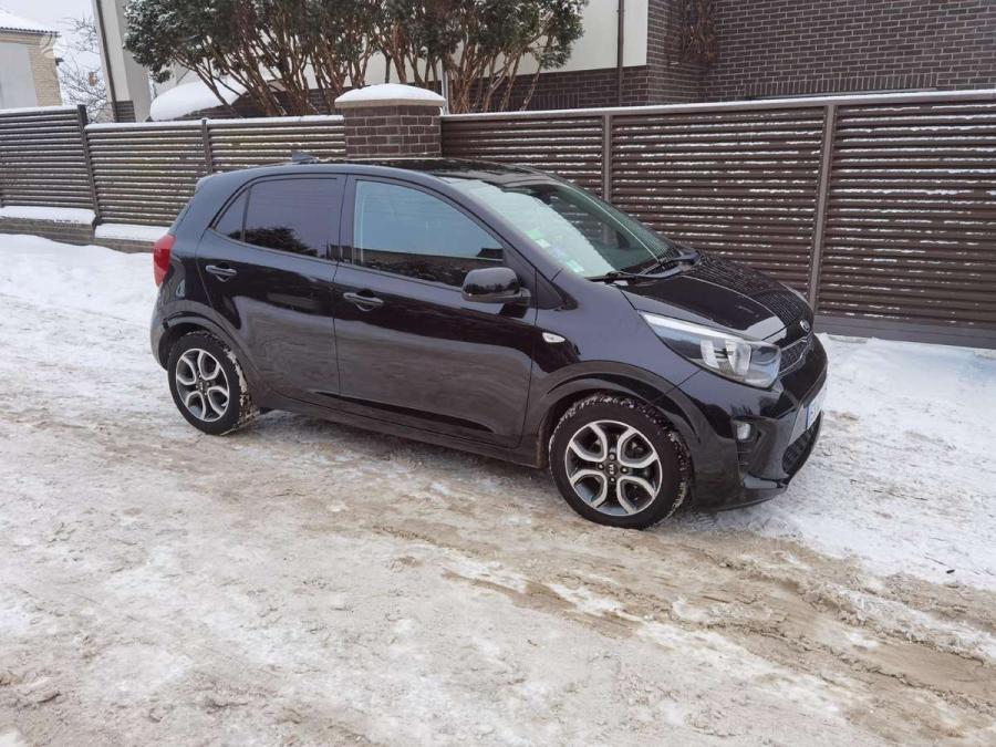 Black Kia Picanto 2017 in Kaunas, with an engine capacity of 1.25 L and mileage of 92 thousand km for 5500 €, photo 23 on AUTOMOTO.COM.LV