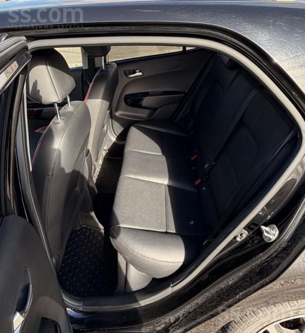 Kia Picanto 2018 Tukums vietnē Melns Kia Picanto 2018 Tukums, ar dzinēja tilpumu 1.20 L un nobraukumu 52 tūkst. km par 9000 €, foto 7 vietnē AUTOMOTO.COM.LV