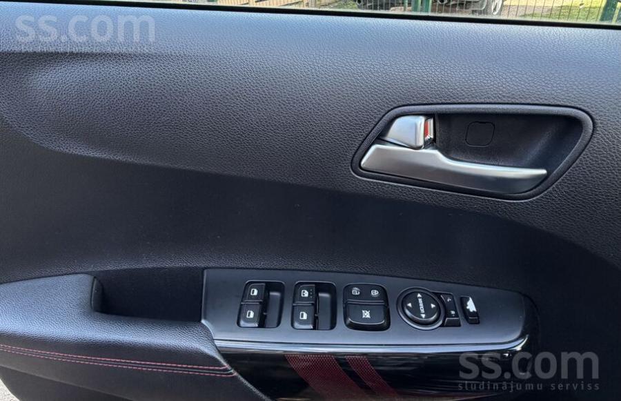 Melns Kia Picanto 2018 Tukums, ar dzinēja tilpumu 1.20 L un nobraukumu 52 tūkst. km par 9000 €, foto 12 vietnē AUTOMOTO.COM.LV