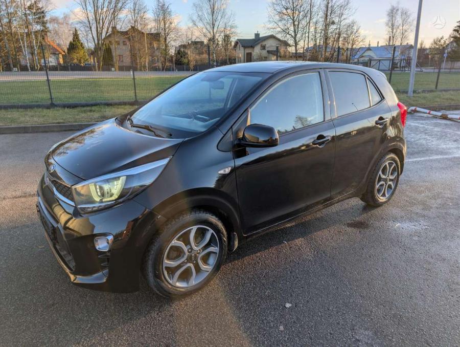 Black Kia Picanto 2020 in Kaunas, with an engine capacity of 1.20 L and mileage of 201 thousand km for 7400 €, photo 3 on AUTOMOTO.COM.LV