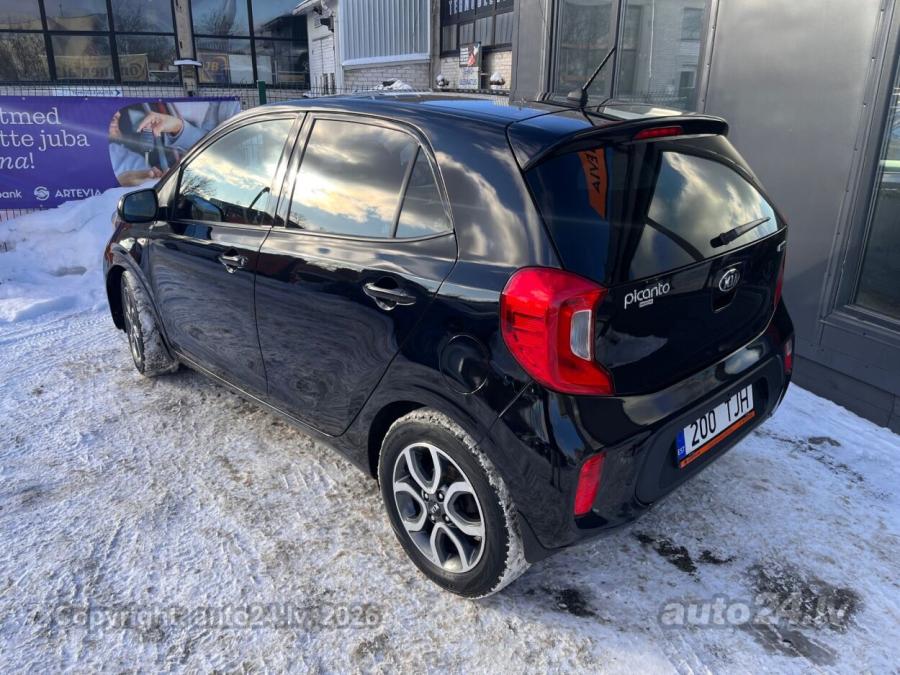 Black Kia Picanto 2020 in Tallinn, with an engine capacity of 1.20 L and mileage of 171 thousand km for 8490 €, photo 3 on AUTOMOTO.COM.LV