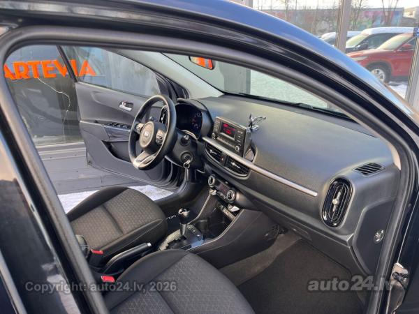 Melns Kia Picanto 2020 Tallina, ar dzinēja tilpumu 1.20 L un nobraukumu 171 tūkst. km par 8490 €, foto 9 vietnē AUTOMOTO.COM.LV