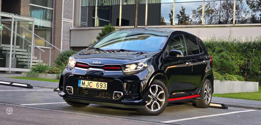 Black Kia Picanto 2022 in Vilnius, with an engine capacity of 1.20 L and mileage of 58 thousand km for 13900 €, photo 1 on AUTOMOTO.COM.LV