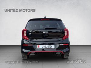 Black Kia Picanto 2023 in Johvi, with an engine capacity of 1.20 L and mileage of 35 thousand km for 13500 €, photo 5 on AUTOMOTO.COM.LV