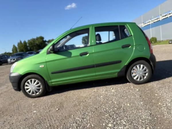 Zaļš Kia Picanto 2005 Daugavpils, ar dzinēja tilpumu 1.00 L un nobraukumu 171 tūkst. km par 1199 €, foto 2 vietnē AUTOMOTO.COM.LV