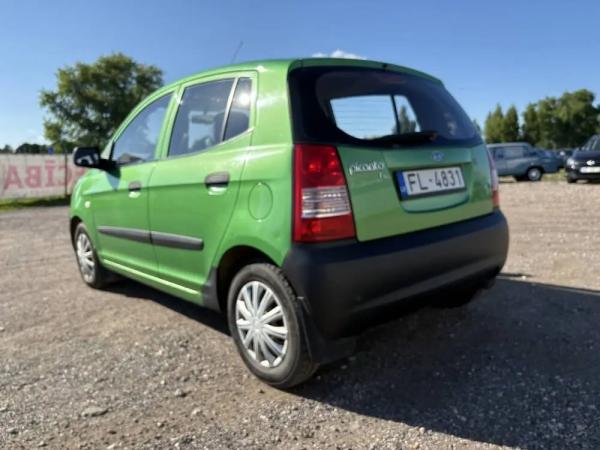 Zaļš Kia Picanto 2005 Daugavpils, ar dzinēja tilpumu 1.00 L un nobraukumu 171 tūkst. km par 1199 €, foto 3 vietnē AUTOMOTO.COM.LV