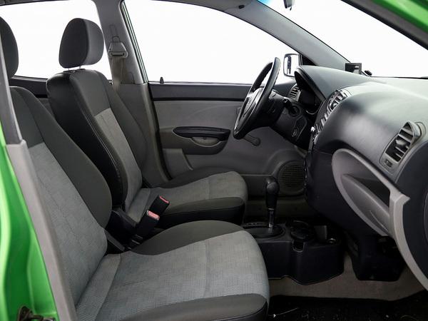 Zaļš Kia Picanto 2005 Tallina, ar dzinēja tilpumu 1.10 L un nobraukumu 159 tūkst. km par 799 €, foto 6 vietnē AUTOMOTO.COM.LV