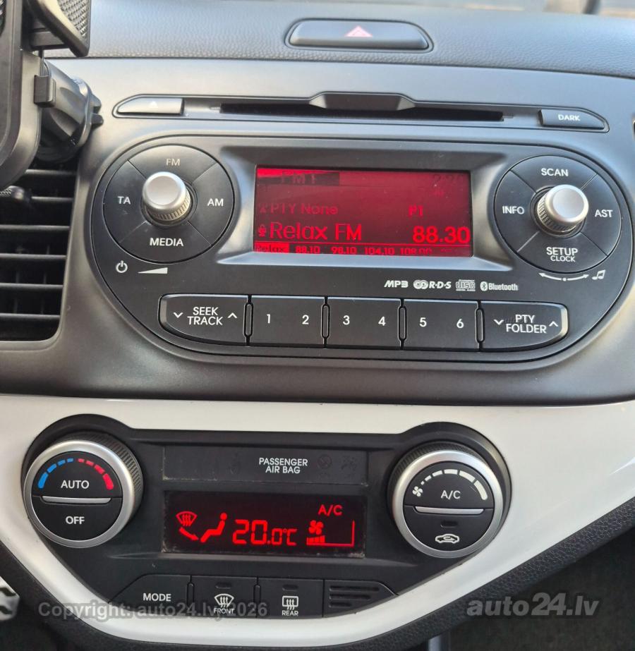 Pelēks Kia Picanto 2012 Tallina, ar dzinēja tilpumu 1.20 L un nobraukumu 95 tūkst. km par 4790 €, foto 14 vietnē AUTOMOTO.COM.LV