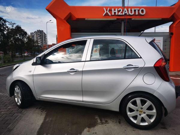 Grey Kia Picanto 2015 in Vilnius, with an engine capacity of 1.25 L and mileage of 98 thousand km for 6650 €, photo 10 on AUTOMOTO.COM.LV