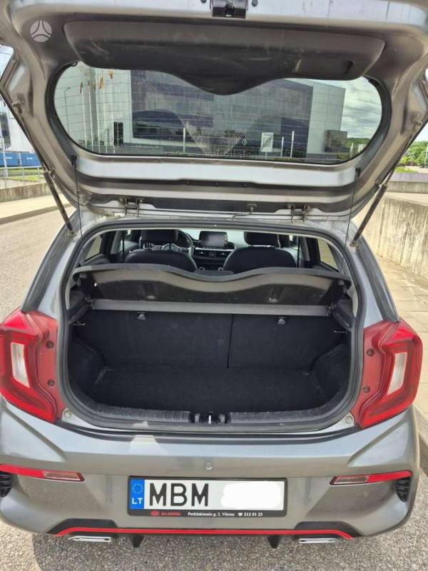 Grey Kia Picanto 2021 in Vilnius, with an engine capacity of 1.20 L and mileage of 67 thousand km for 12750 €, photo 5 on AUTOMOTO.COM.LV