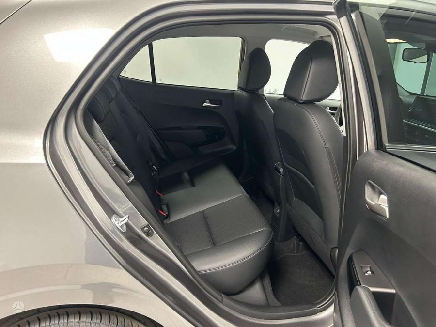 Grey Kia Picanto 2026 in Vilnius, with an engine capacity of 1.00 L and mileage of 2 thousand km for 19990 €, photo 14 on AUTOMOTO.COM.LV