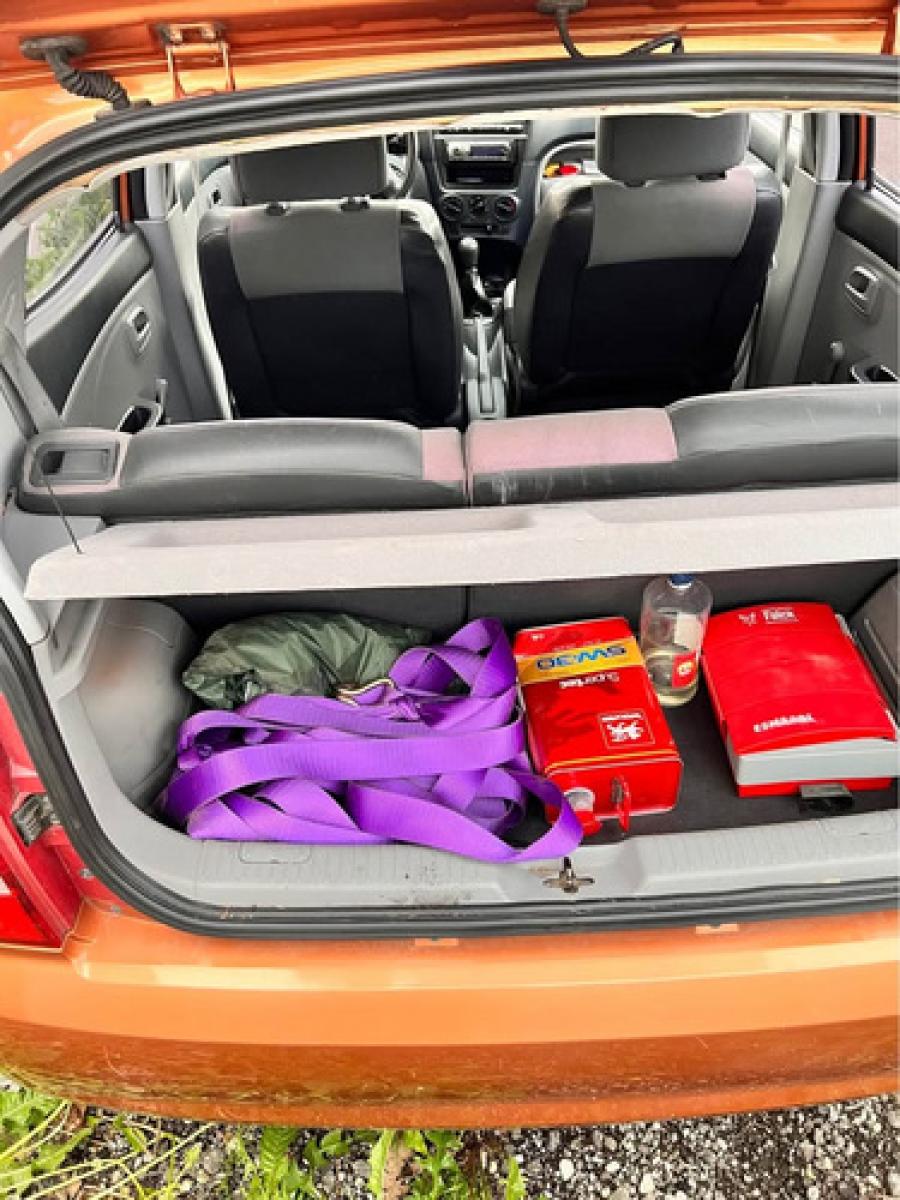 Pelēks Kia Picanto 2007 Narva, ar dzinēja tilpumu 1.10 L un nobraukumu 250 tūkst. km par 399 €, foto 6 vietnē AUTOMOTO.COM.LV