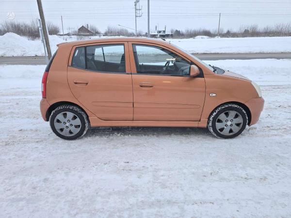 Oranžs Kia Picanto 2005 Viļņa, ar dzinēja tilpumu 1.09 L un nobraukumu 72 tūkst. km par 1200 €, foto 4 vietnē AUTOMOTO.COM.LV