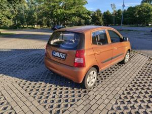 Oranžs Kia Picanto 2005 Ventspils, ar dzinēja tilpumu 1.00 L un nobraukumu 110 tūkst. km par 1000 €, foto 4 vietnē AUTOMOTO.COM.LV