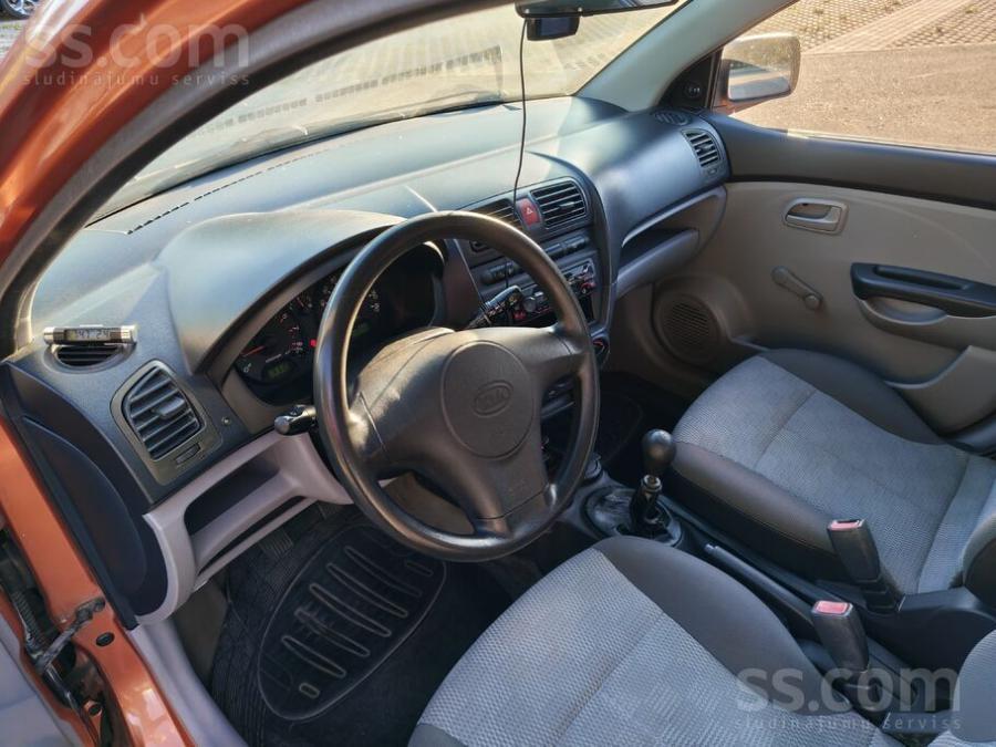 Oranžs Kia Picanto 2005 Ventspils, ar dzinēja tilpumu 1.00 L un nobraukumu 110 tūkst. km par 1000 €, foto 7 vietnē AUTOMOTO.COM.LV