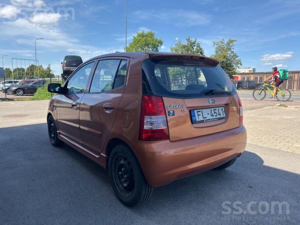 Oranžs Kia Picanto 2006 Jelgava, ar dzinēja tilpumu 1.00 L un nobraukumu 135 tūkst. km par 1900 €, foto 3 vietnē AUTOMOTO.COM.LV
