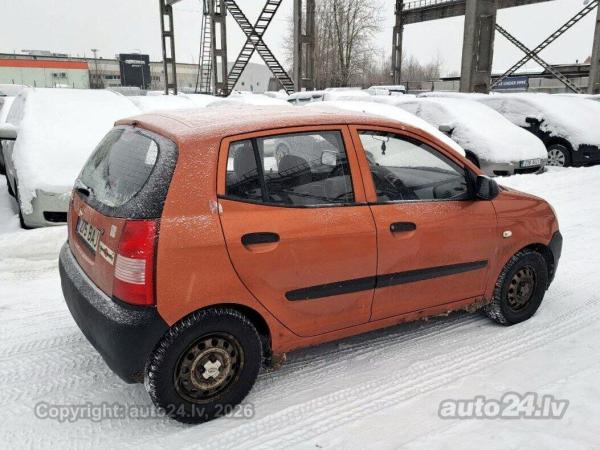 Orange Kia Picanto 2007 in Tallinn, with an engine capacity of 1.10 L and mileage of 116 thousand km for 599 €, photo 3 on AUTOMOTO.COM.LV