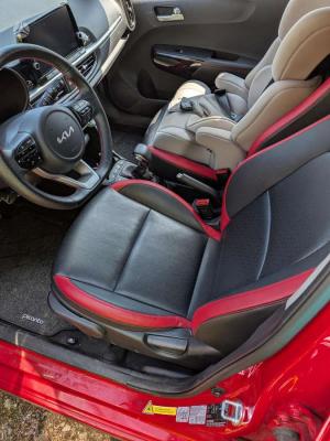 Red Kia Picanto 2022 in Vilnius, with an engine capacity of 1.20 L and mileage of 31 thousand km for 14300 €, photo 8 on AUTOMOTO.COM.LV