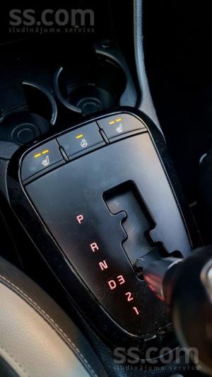 Balts Kia Picanto 2017 Rīga, ar dzinēja tilpumu 1.20 L un nobraukumu 109 tūkst. km par 8000 €, foto 13 vietnē AUTOMOTO.COM.LV