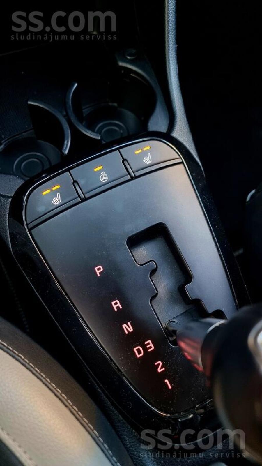 Balts Kia Picanto 2017 Rīga, ar dzinēja tilpumu 1.20 L un nobraukumu 109 tūkst. km par 8000 €, foto 13 vietnē AUTOMOTO.COM.LV