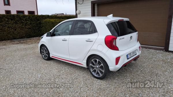 White Kia Picanto 2020 in Tallinn, with an engine capacity of 1.20 L and mileage of 53 thousand km for 10990 €, photo 7 on AUTOMOTO.COM.LV