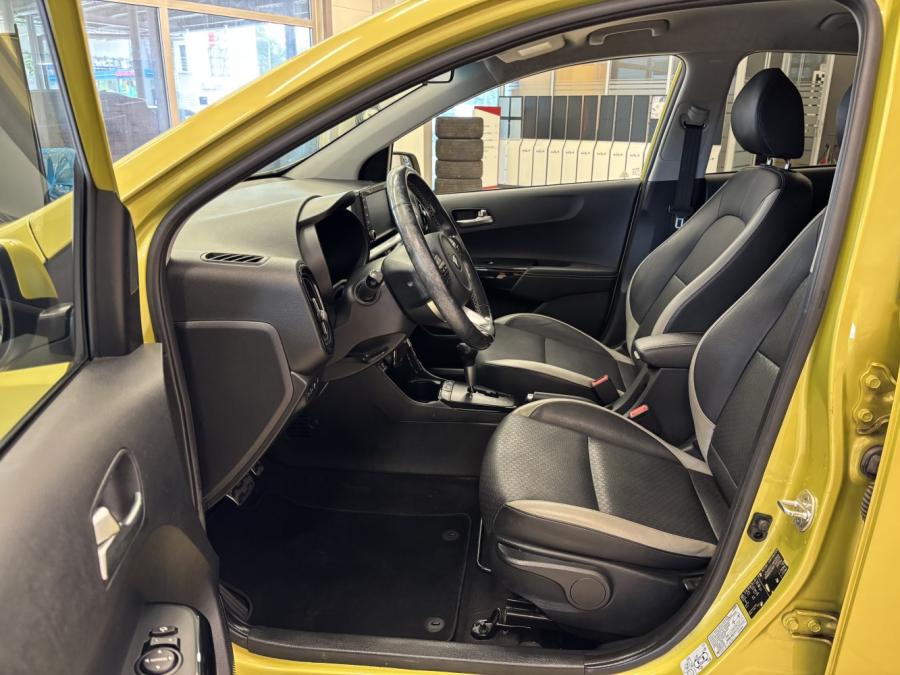 Yellow Kia Picanto 2019 in Riga, with an engine capacity of 1.20 L and mileage of 84 thousand km for 10900 €, photo 9 on AUTOMOTO.COM.LV