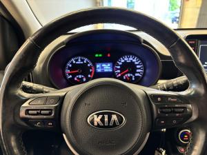 Yellow Kia Picanto 2019 in Riga, with an engine capacity of 1.20 L and mileage of 84 thousand km for 10900 €, photo 17 on AUTOMOTO.COM.LV