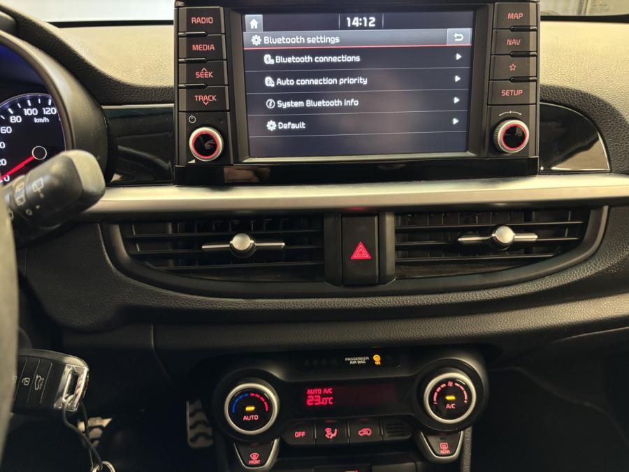 Yellow Kia Picanto 2019 in Riga, with an engine capacity of 1.20 L and mileage of 84 thousand km for 10900 €, photo 22 on AUTOMOTO.COM.LV
