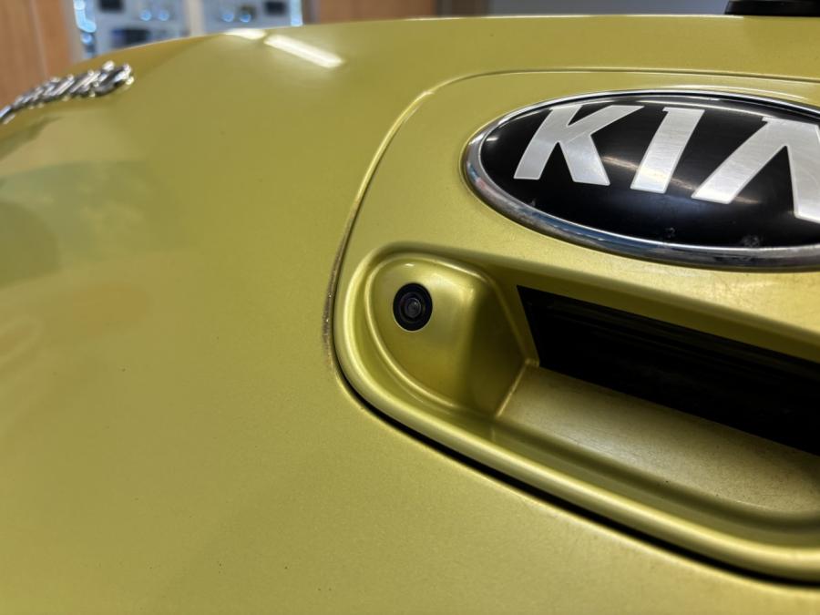 Yellow Kia Picanto 2019 in Riga, with an engine capacity of 1.20 L and mileage of 84 thousand km for 10900 €, photo 30 on AUTOMOTO.COM.LV