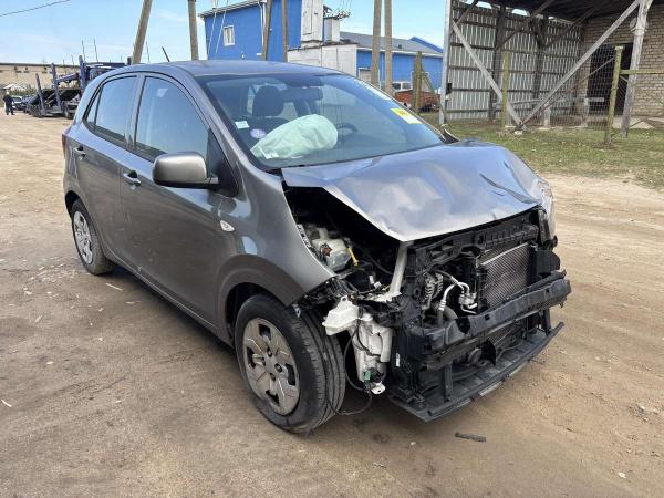 Yellow Kia Picanto 2020 in Taurage, with an engine capacity of 1.00 L and mileage of 49 thousand km for 2100 €, photo 1 on AUTOMOTO.COM.LV