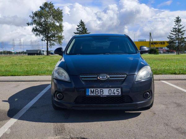 Melns Kia ProCeed 2009 Marijampole, ar dzinēja tilpumu 1.99 L un nobraukumu 260 tūkst. km par 1950 €, foto 4 vietnē AUTOMOTO.COM.LV