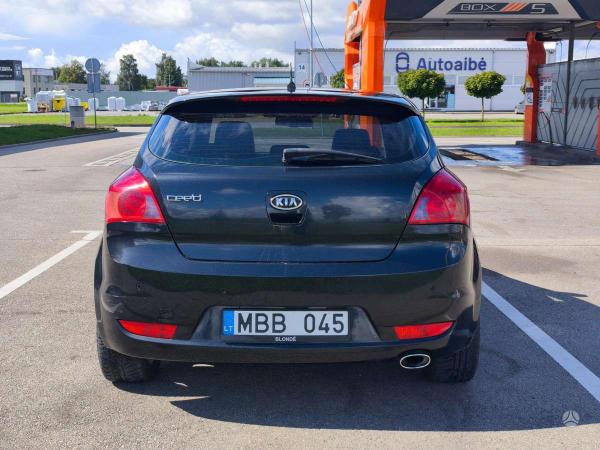 Melns Kia ProCeed 2009 Marijampole, ar dzinēja tilpumu 1.99 L un nobraukumu 260 tūkst. km par 1950 €, foto 9 vietnē AUTOMOTO.COM.LV
