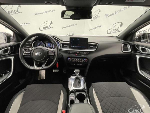 Black Kia ProCeed 2019 in Vilnius, with an engine capacity of 1.35 L and mileage of 100 thousand km for 13300 €, photo 4 on AUTOMOTO.COM.LV