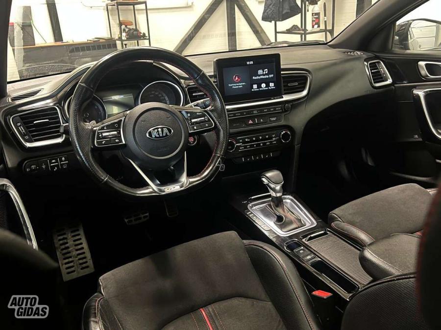 Melns Kia ProCeed 2019 Aukštieji Rusokai, ar dzinēja tilpumu 1.60 L un nobraukumu 120 tūkst. km par 14900 €, foto 20 vietnē AUTOMOTO.COM.LV