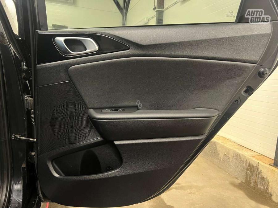 Melns Kia ProCeed 2019 Aukštieji Rusokai, ar dzinēja tilpumu 1.60 L un nobraukumu 120 tūkst. km par 14900 €, foto 35 vietnē AUTOMOTO.COM.LV