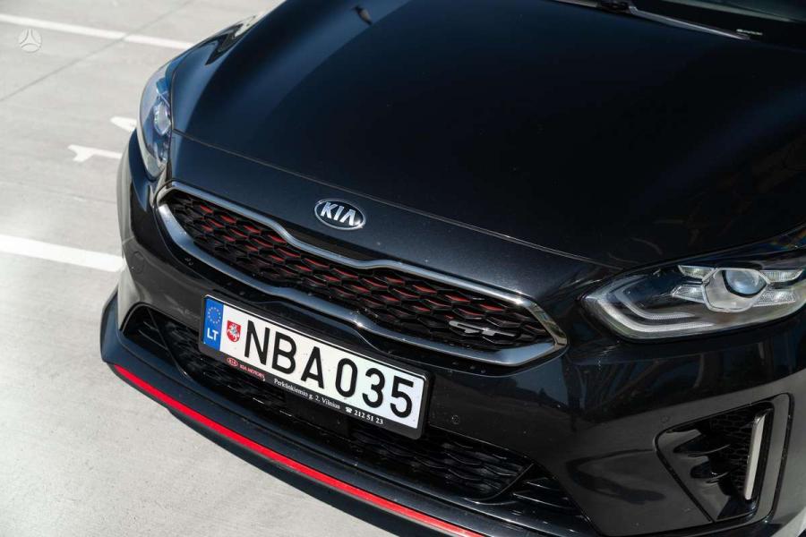 Melns Kia ProCeed 2019 Viļņa, ar dzinēja tilpumu 1.60 L un nobraukumu 113 tūkst. km par 16100 €, foto 6 vietnē AUTOMOTO.COM.LV