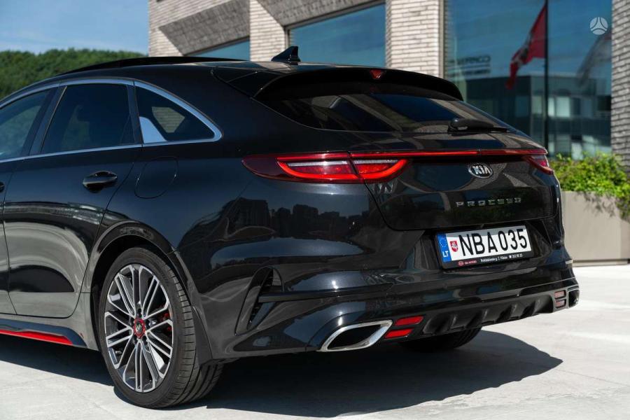 Melns Kia ProCeed 2019 Viļņa, ar dzinēja tilpumu 1.60 L un nobraukumu 113 tūkst. km par 16100 €, foto 10 vietnē AUTOMOTO.COM.LV