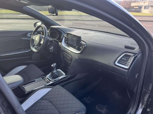 Melns Kia ProCeed 2020 Kauņa, ar dzinēja tilpumu 1.00 L un nobraukumu 55 tūkst. km par 12999 €, foto 11 vietnē AUTOMOTO.COM.LV