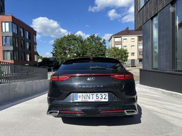 Melns Kia ProCeed 2020 Kauņa, ar dzinēja tilpumu 1.00 L un nobraukumu 60 tūkst. km par 12999 €, foto 5 vietnē AUTOMOTO.COM.LV