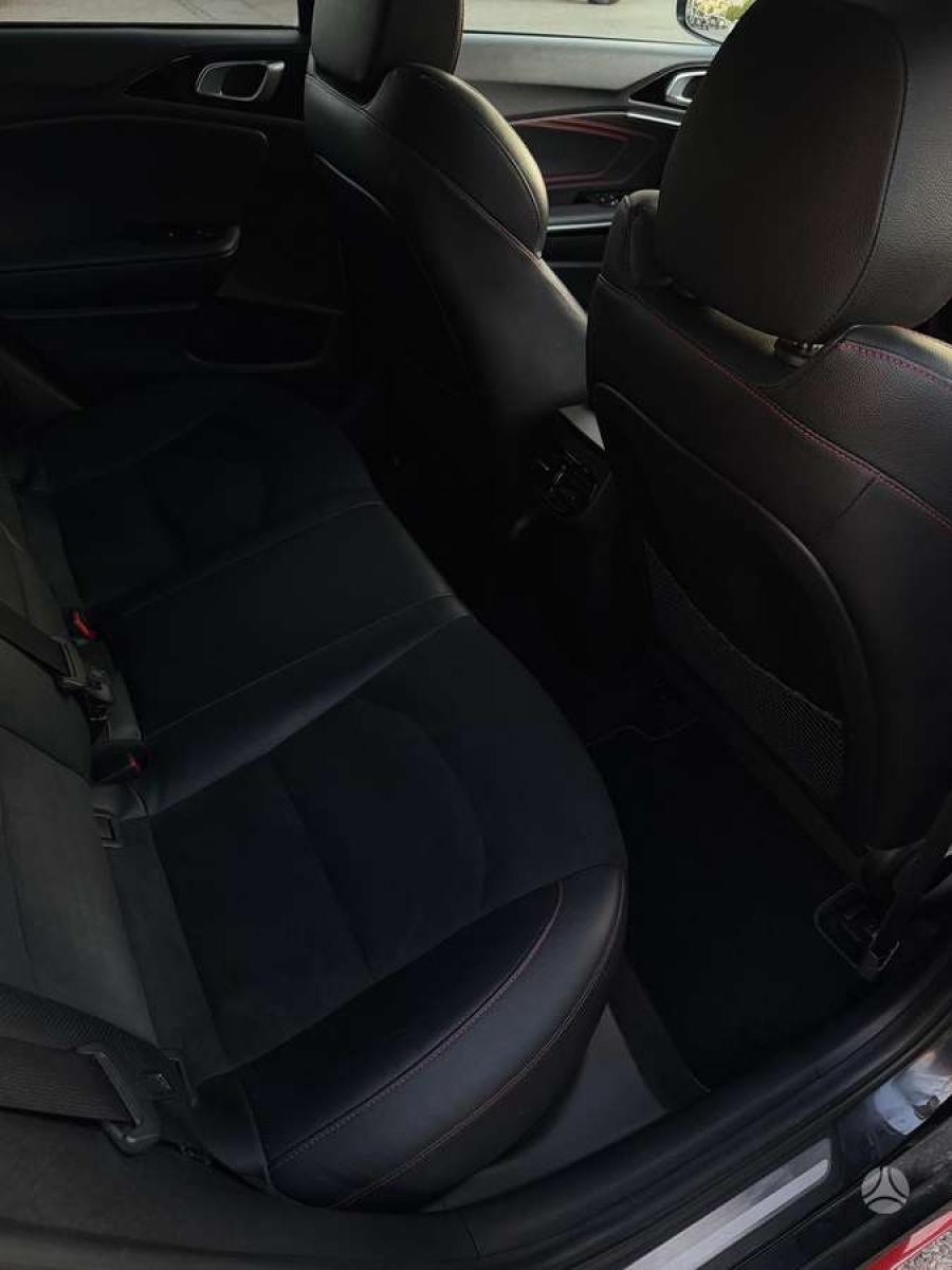 Melns Kia ProCeed 2021 Viļņa, ar dzinēja tilpumu 1.59 L un nobraukumu 123 tūkst. km par 17500 €, foto 13 vietnē AUTOMOTO.COM.LV