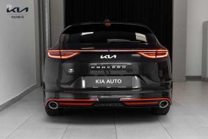 Black Kia ProCeed 2021 in Vilnius, with an engine capacity of 1.60 L and mileage of 116 thousand km for 18900 €, photo 5 on AUTOMOTO.COM.LV