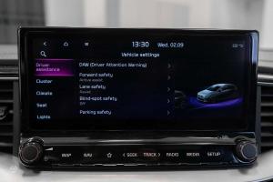 Black Kia ProCeed 2021 in Vilnius, with an engine capacity of 1.60 L and mileage of 116 thousand km for 18900 €, photo 22 on AUTOMOTO.COM.LV