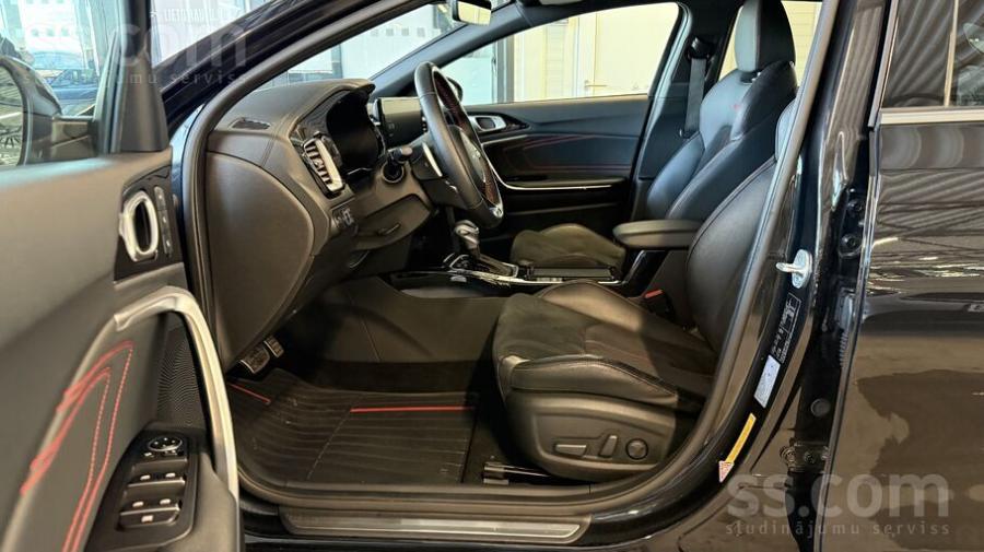 Melns Kia ProCeed 2022 Rīga, ar dzinēja tilpumu 1.60 L un nobraukumu 78 tūkst. km par 20500 €, foto 11 vietnē AUTOMOTO.COM.LV