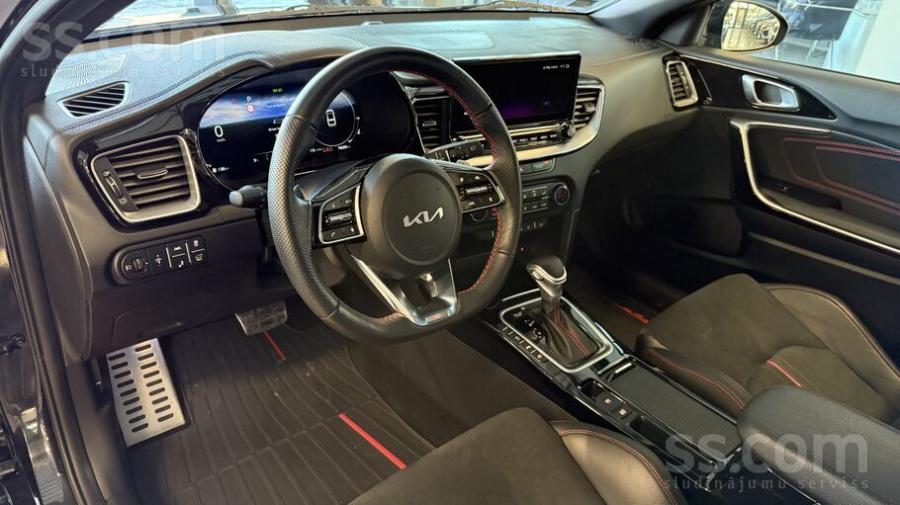Melns Kia ProCeed 2022 Rīga, ar dzinēja tilpumu 1.60 L un nobraukumu 78 tūkst. km par 20500 €, foto 13 vietnē AUTOMOTO.COM.LV