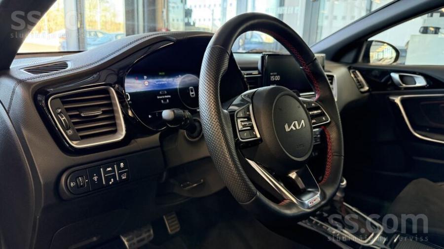 Melns Kia ProCeed 2022 Rīga, ar dzinēja tilpumu 1.60 L un nobraukumu 78 tūkst. km par 20500 €, foto 19 vietnē AUTOMOTO.COM.LV