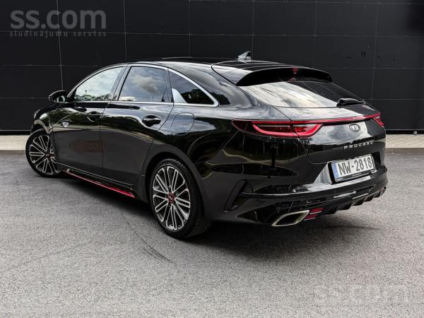 Black Kia ProCeed 2022 in Jelgava, with an engine capacity of 1.60 L and mileage of 74 thousand km for 19950 €, photo 8 on AUTOMOTO.COM.LV
