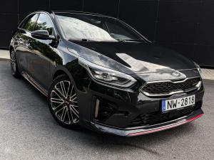 Black Kia ProCeed 2022 in Siauliai, with an engine capacity of 1.59 L and mileage of 74 thousand km for 18990 €, photo  on AUTOMOTO.COM.LV