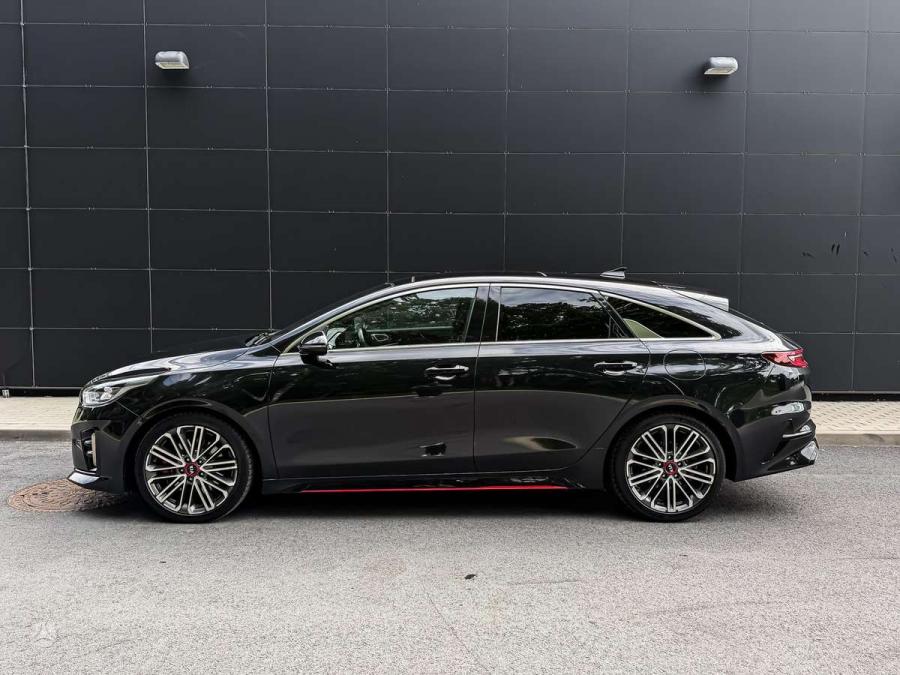 Melns Kia ProCeed 2022 Šauļi, ar dzinēja tilpumu 1.59 L un nobraukumu 74 tūkst. km par 18990 €, foto 6 vietnē AUTOMOTO.COM.LV