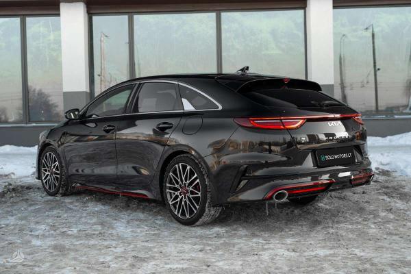 Melns Kia ProCeed 2023 Viļņa, ar dzinēja tilpumu 1.59 L un nobraukumu 12 tūkst. km par 22450 €, foto 3 vietnē AUTOMOTO.COM.LV